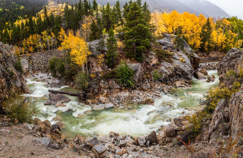 Fall Color in Colorado Mountain Stock Photo - Image of hiking, states ...