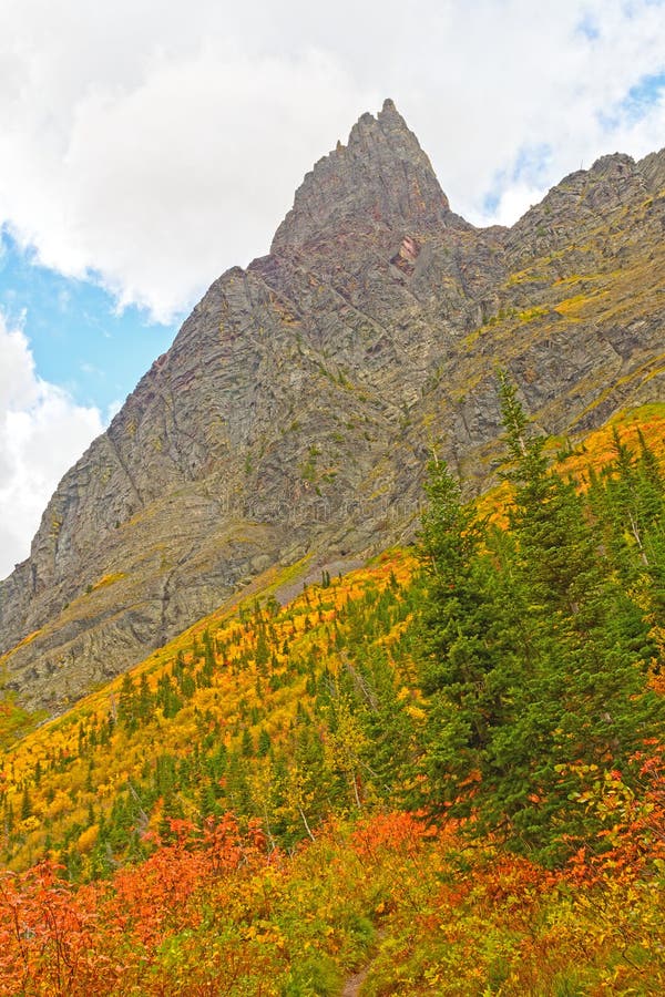 Fall Colors Beneath a Dramatic Peak Stock Image - Image of pretty ...