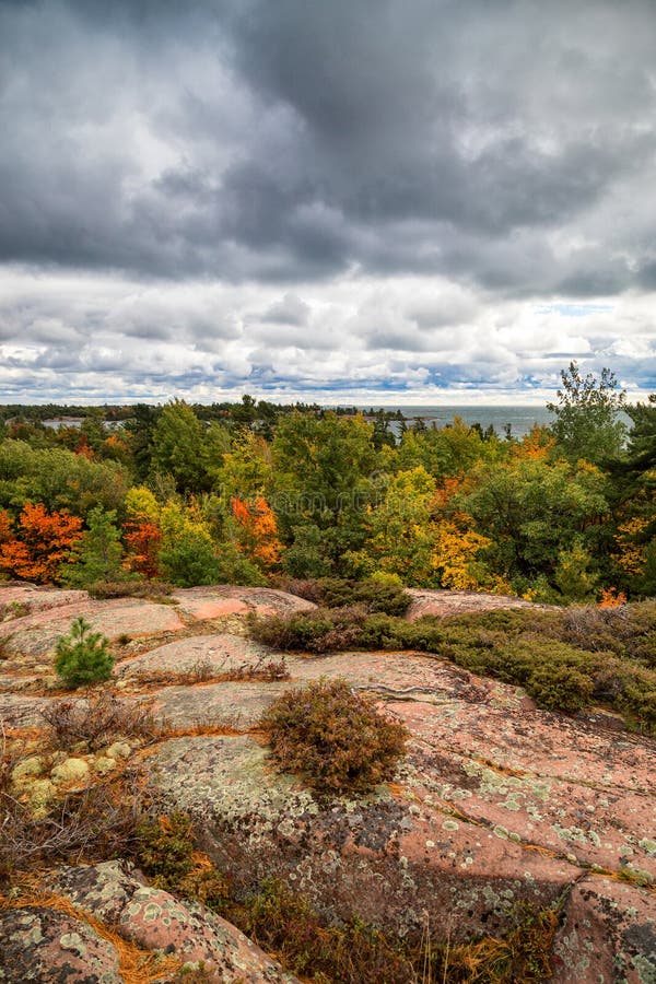 Fall Colours on a Trail Overlook Stock Image - Image of autumn, leaf ...