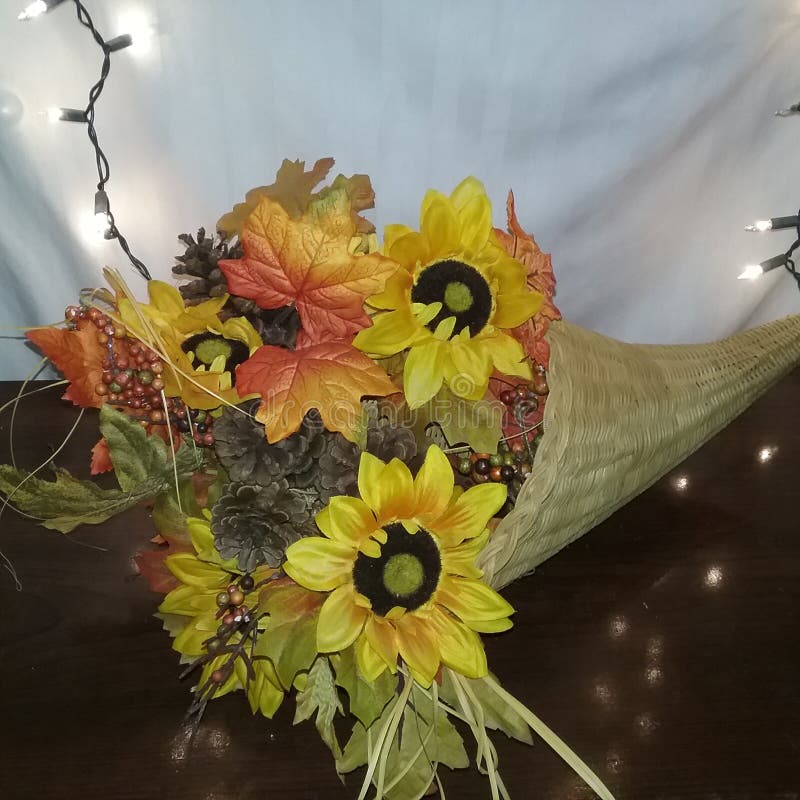 Fall cornucopia stock photo. Image of cornucopia, flowers - 117959268