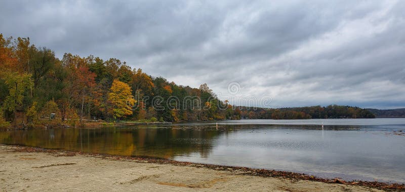 Fall Foliage Along Lake Shore Stock Image - Image of fall, autumn ...