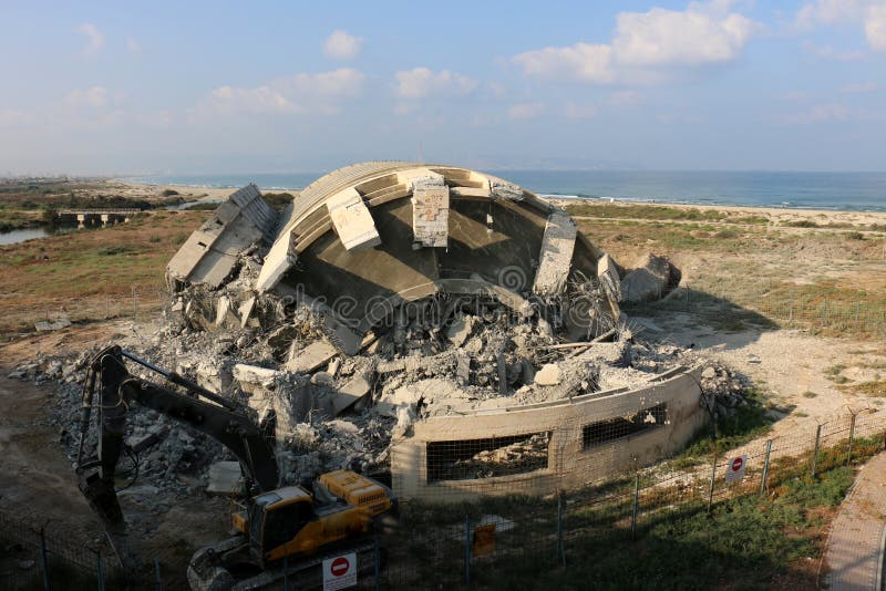 Fall old tower editorial stock image. Image of drop, wreck - 76548439