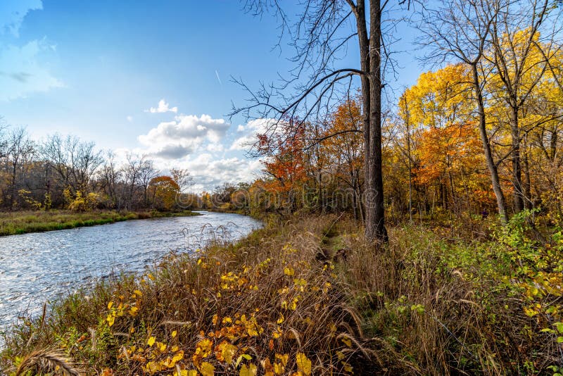 Fall Scenery by the Credit River - Beautiful Fall in Central Canada ...