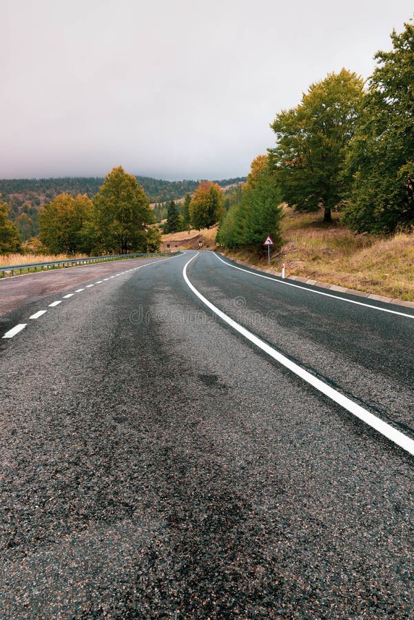 Fall scenic empty road stock photo. Image of asphalt - 159669682