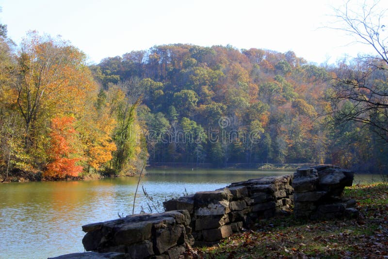 Fall in Tennessee stock photo. Image of forest, water - 46615242