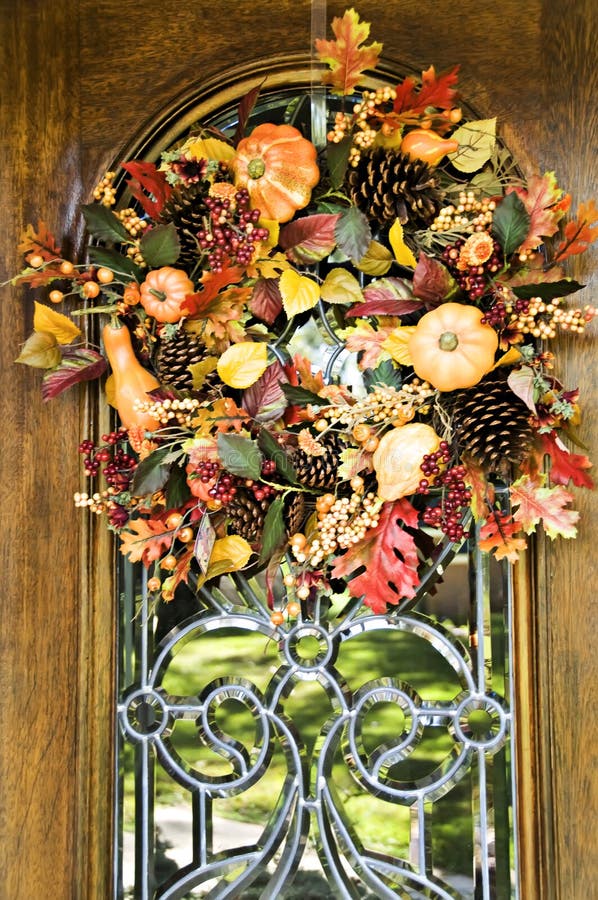 Fall Wreath stock image. Image of leaves, door, bright - 6831909