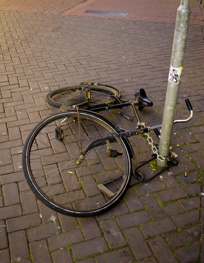 Fallen bike stock image. Image of urban, fallen, pavement - 4651397