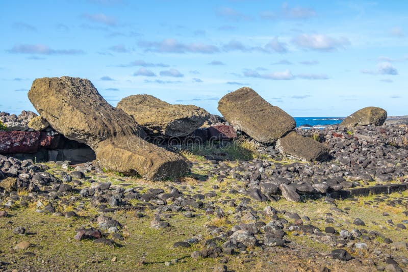 Ahu Akahanga in Easter Island Fallen Moais Stock Image - Image of ...
