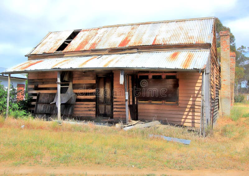 Falling Apart Cottage in Country Stock Photo - Image of farmland, aged ...
