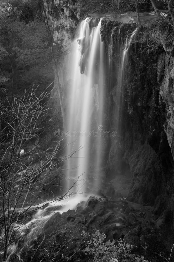Falling Springs Waterfall, Covington, Virginia. Stock Photo - Image of ...
