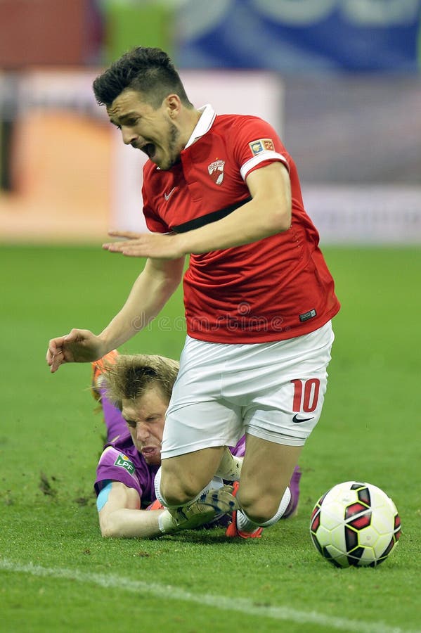 Fallo Durante La Partita Di Calcio O Di Calcio Fotografia Editoriale ...