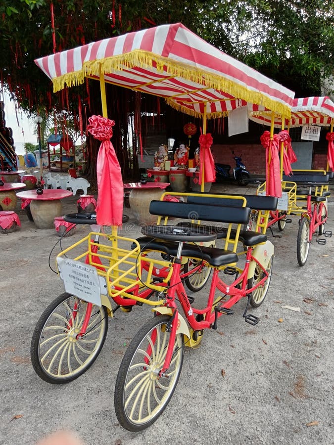 Family Bicycle Twin Seat Antique Editorial Stock Photo - Image of style ...
