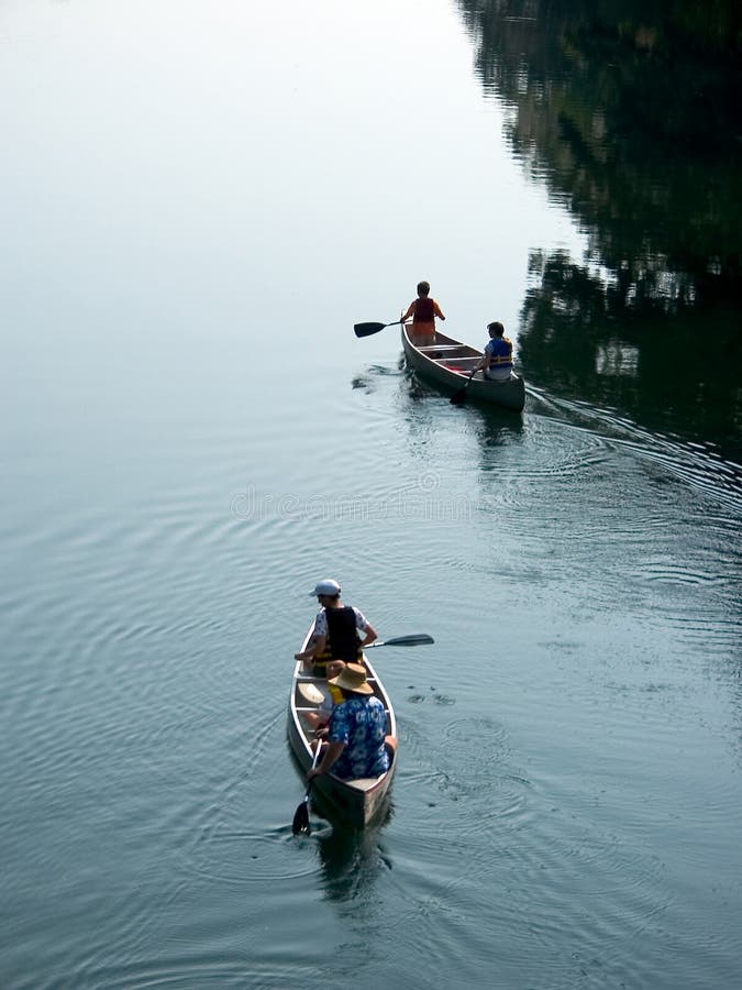 Family canoe trip editorial photography. Image of travel - 718617