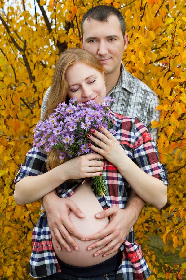 Family expecting a baby stock photo. Image of smile, waiting - 37612564