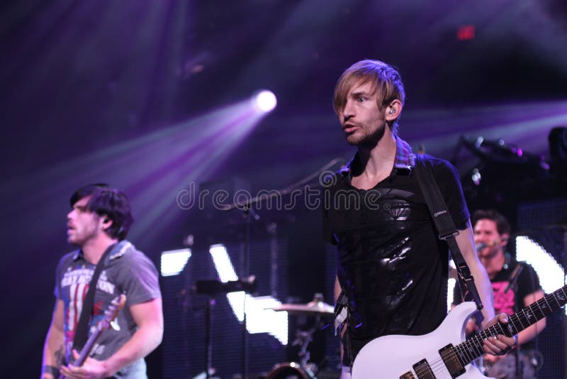 Family Force 5 editorial stock photo. Image of family - 29538878