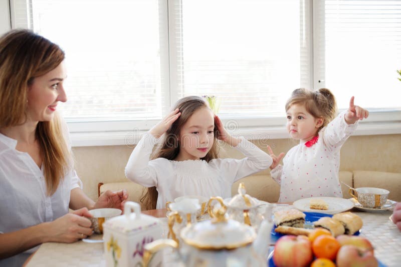Family Has Breakfast in the Morning Stock Photo - Image of home, eating ...