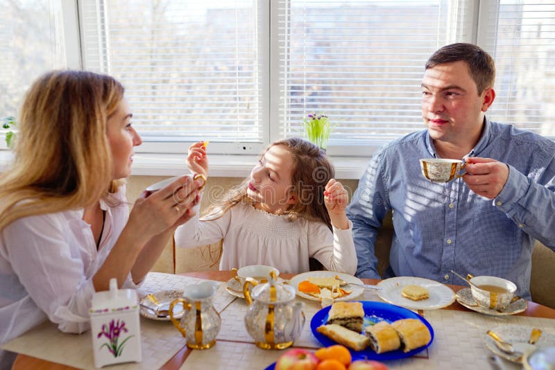 Family Has Breakfast in the Morning Stock Image - Image of home, eating ...
