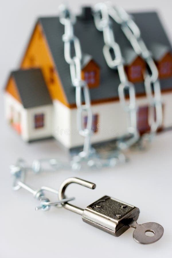 Family House and Metallic Chain As a Protection - Key Lock Security ...