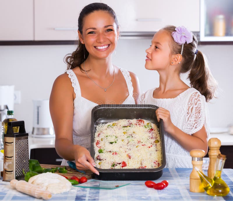 Family Making Pizza with Vegetables Stock Photo - Image of happy ...