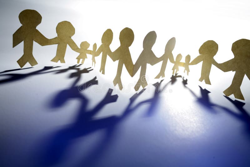 Family paper-chain stock image. Image of dependence, figures - 4050273