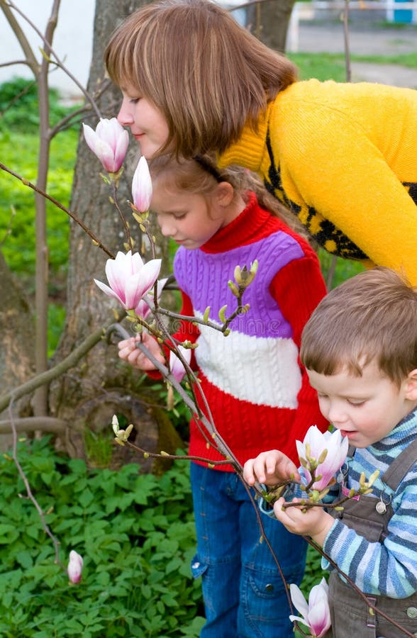 Family in spring park stock photo. Image of pastime, pleasure - 9064374