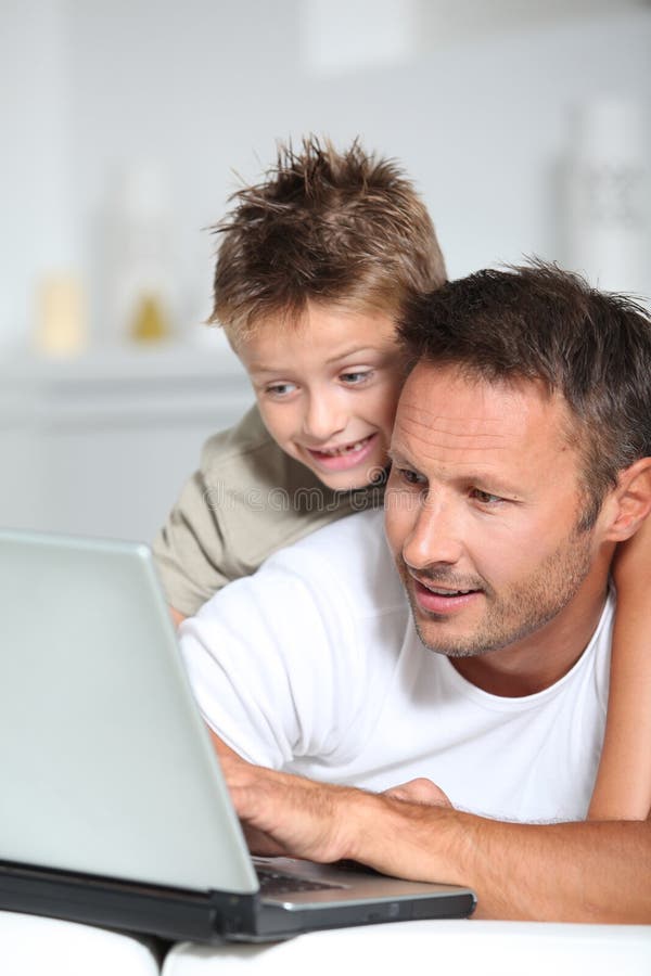 Family and technology stock image. Image of indoors, daddy - 16281575