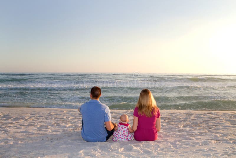 Family Watching Ocean Waves Stock Photo - Image of gulf, beach: 22484570