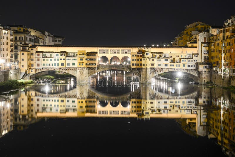 Famous Bridge of Ponte Vecchio in Florence on Italy. Editorial Stock ...