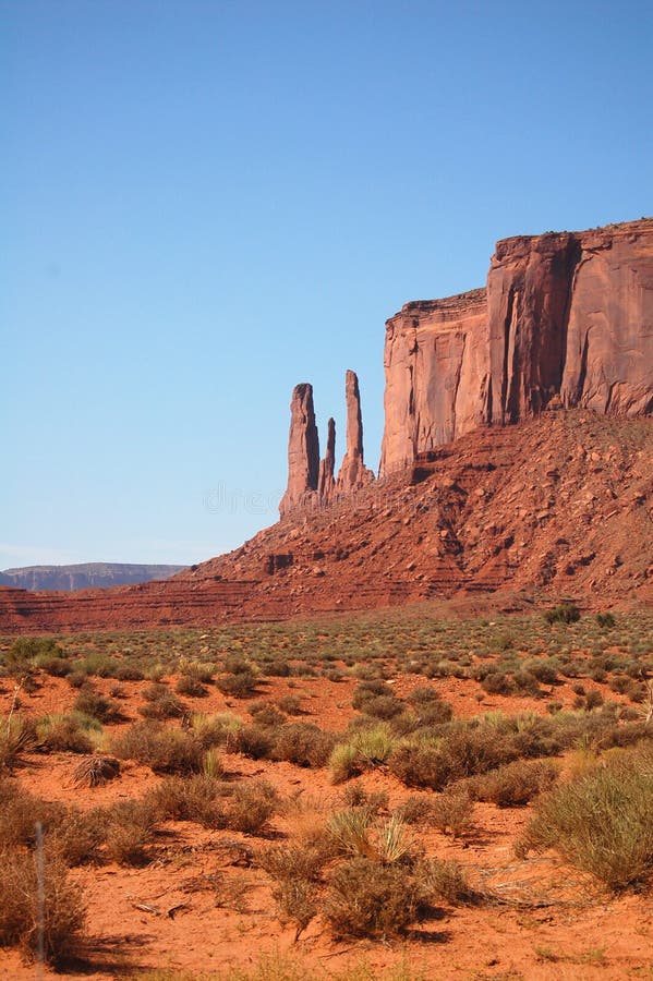 The Famous Buttes of Monument Valley, Utah, USA Stock Photo - Image of ...