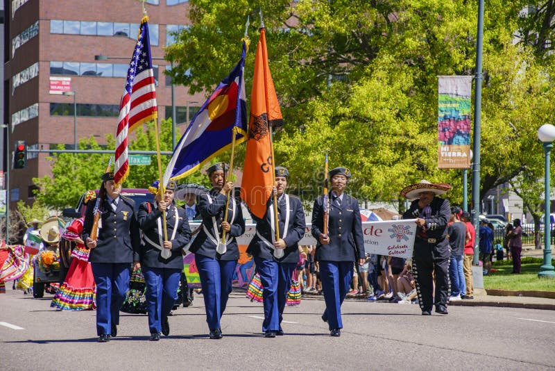 The Famous Cinco De Mayo Parade Editorial Stock Image - Image of famous ...