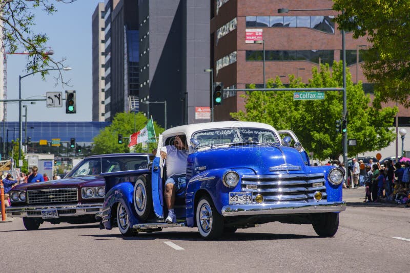 The Famous Cinco De Mayo Parade Editorial Photo - Image of culture ...