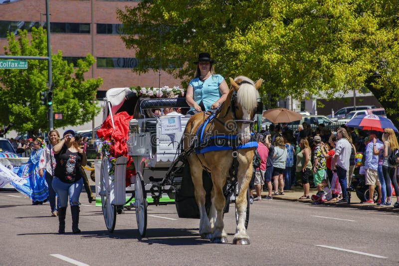 The Famous Cinco De Mayo Parade Editorial Photography - Image of ...