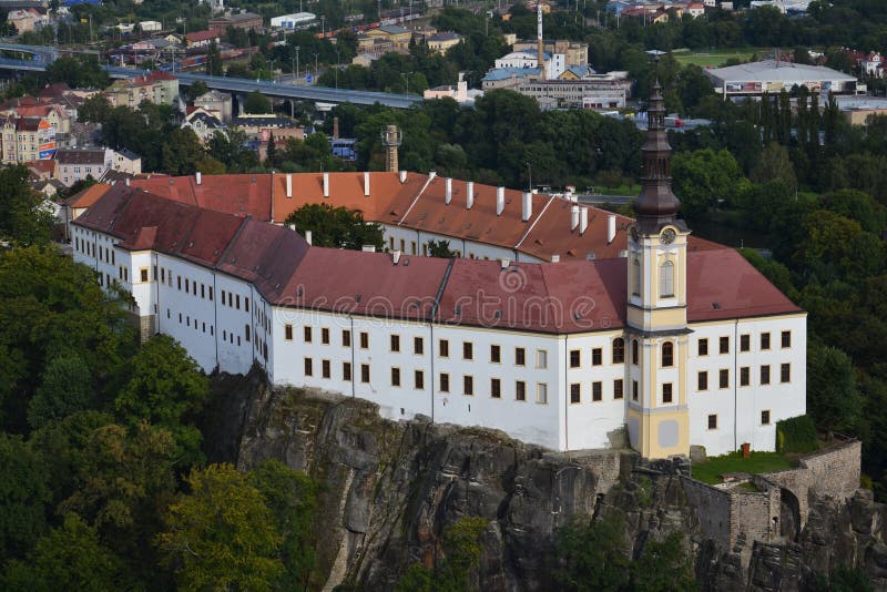 Decin Castle in Czech Republic Editorial Stock Photo - Image of forest ...