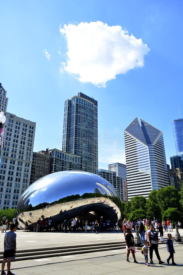 Famous Landmark, the Chicago Bean Editorial Photo - Image of windy ...