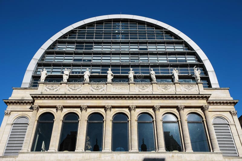 Famous opera house in Lyon stock image. Image of muse - 30986045