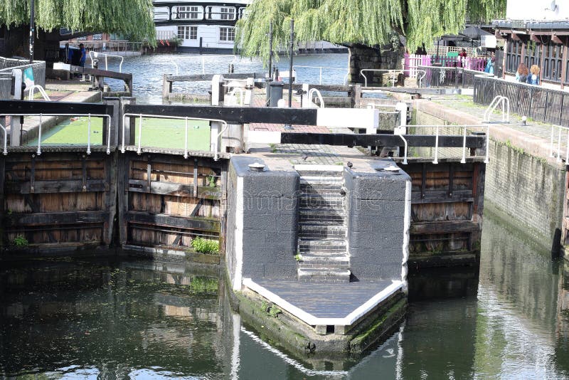 Camden town editorial photo. Image of london, water - 100145166