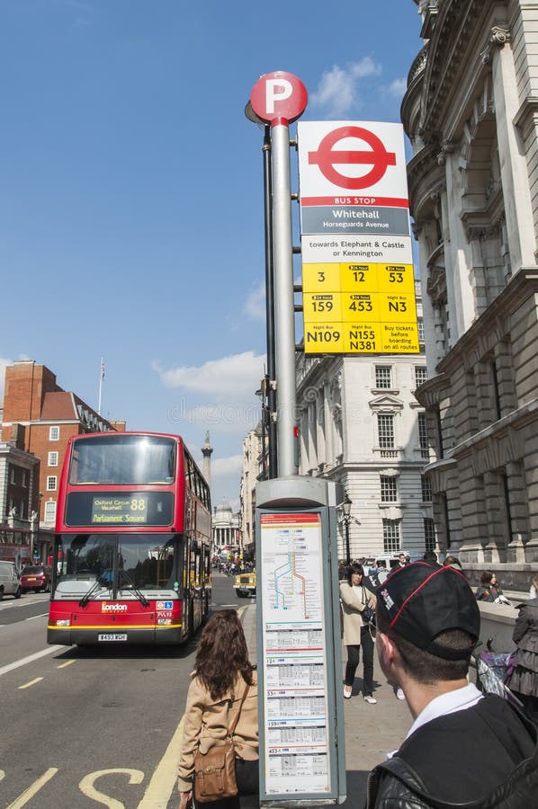 Famous Red Double-decker London Bus Editorial Photo - Image of london ...