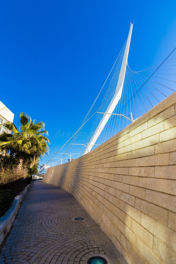The Famous String Bridge at the Main Entrance Editorial Stock Photo ...