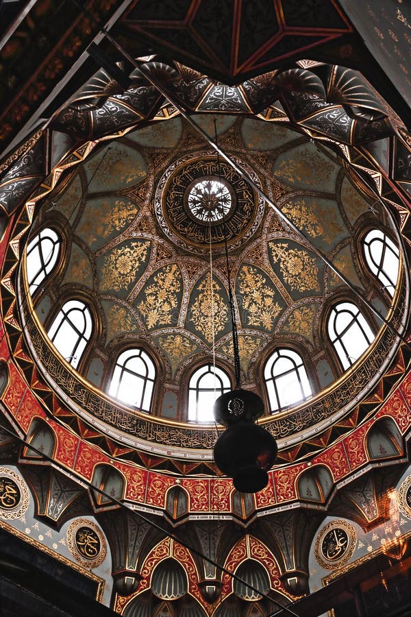 The Famous Topkapi Palace Museum in Istanbul, Turkey Stock Photo ...