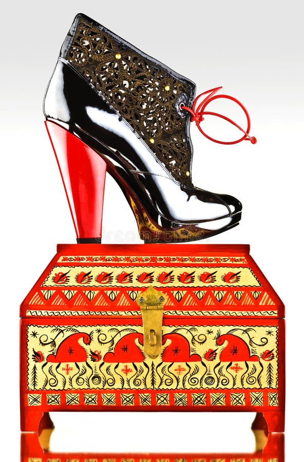 Womans Boot 2 Picture. Image: 1603576