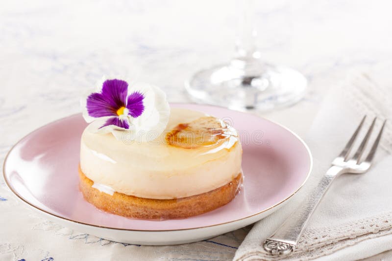 Fancy Individual White Chocolate Cake Stock Photo - Image of cake ...