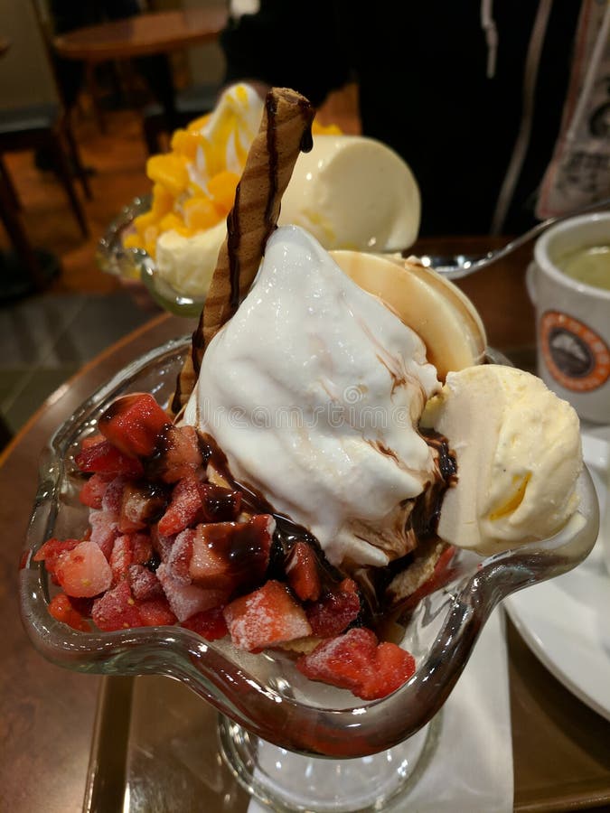 Fancy sundae stock image. Image of dessert, fancy, cream - 114084289