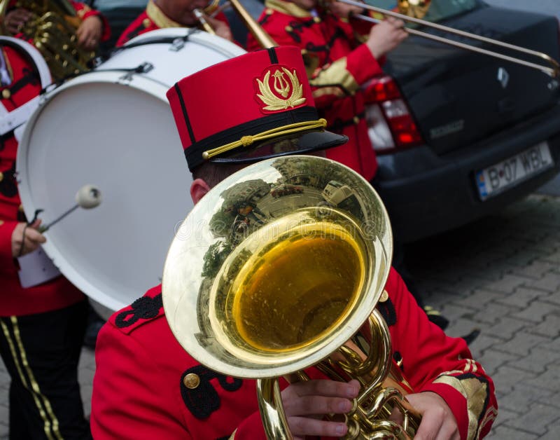 Fanfare photo éditorial. Image du nature, concert, elfe - 25013306