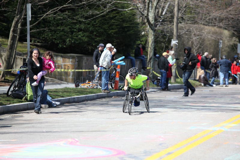 Fans Cheer Runners in Boston Marathon 2014 Editorial Photography ...