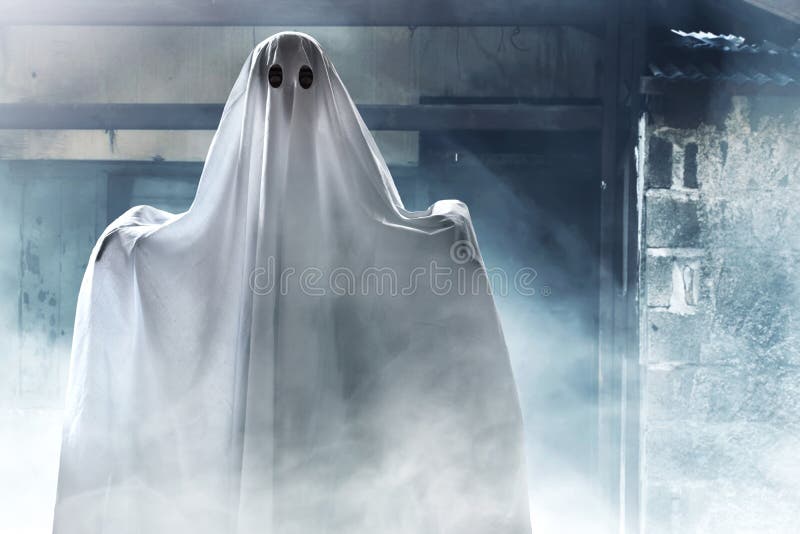 Ghost Na Casa Assombrada Em Escadas, Silhueta Misteriosa Do Homem Do ...