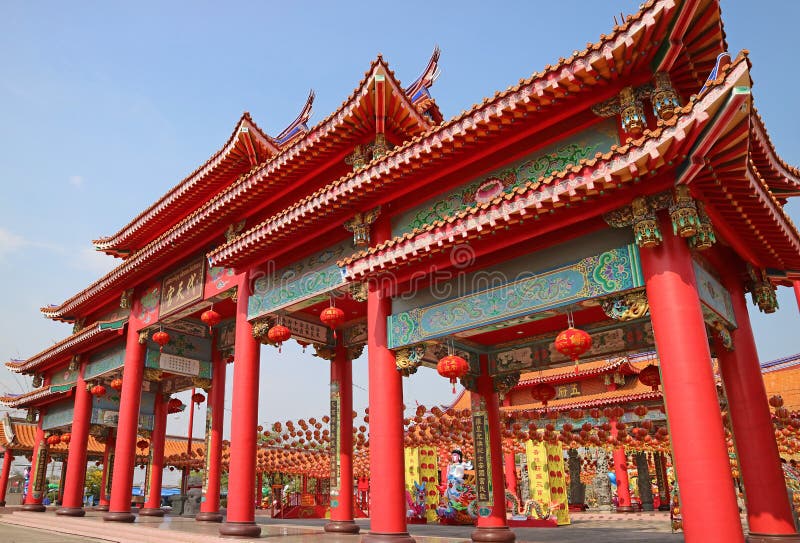 Colorful Gate of a Chinese Buddhist Temple Stock Photo - Image of holy ...