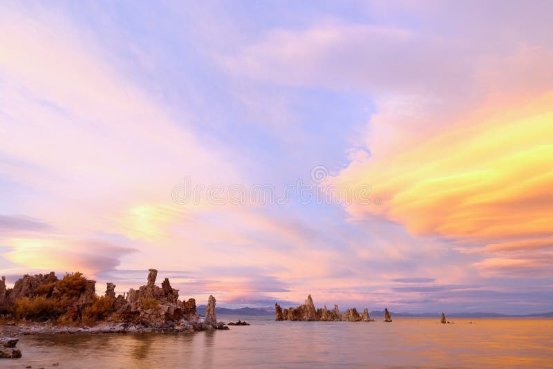 Fantastic Colors Over Mono Lake with Lenticular Clouds Moving Over it ...