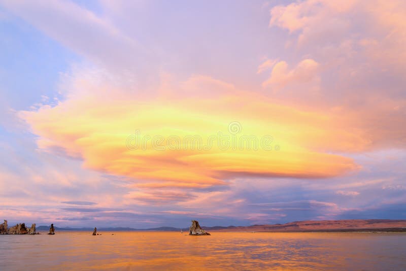 Fantastic Colors Over Mono Lake with Lenticular Clouds Moving Over it ...
