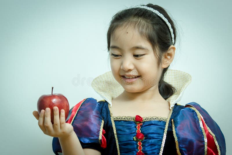 Fantasy Vintage of the Beautiful Snow White Stock Photo - Image of ...