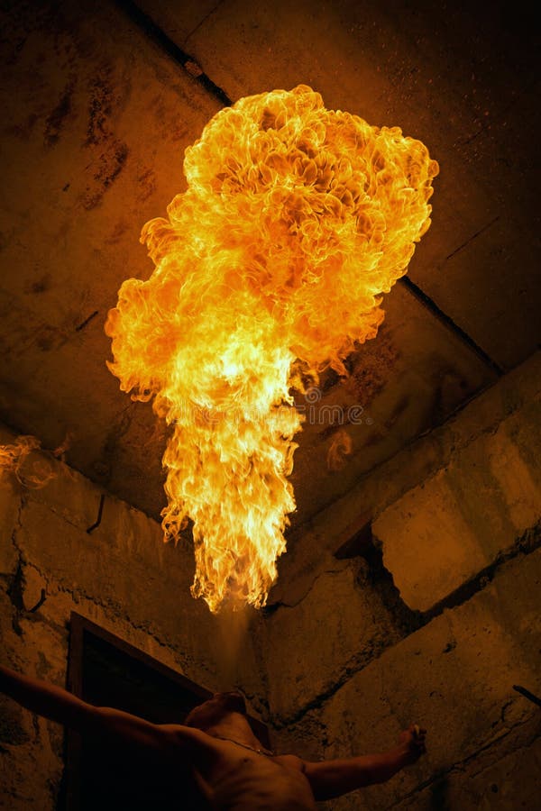 La cama del faquir imagen de archivo. Imagen de regular - 74594777